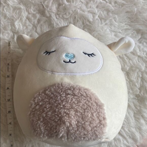 Squishmallows | Toys | Squishmallow Sleeping Lambcream Plush Sheep ...